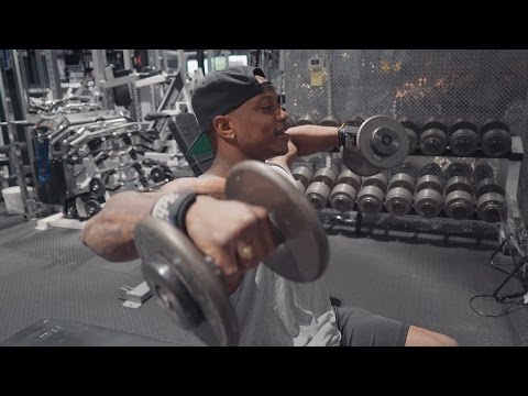 Training with Arnold Champion Brandon Hendrickson | Shoulders