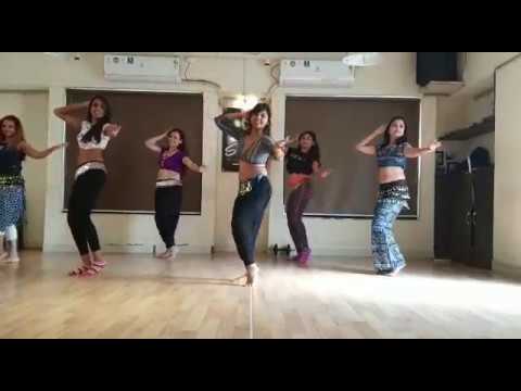 Very short belly dance drum solo - Raquy and the Cavemen | Belly Dance | BellyPop