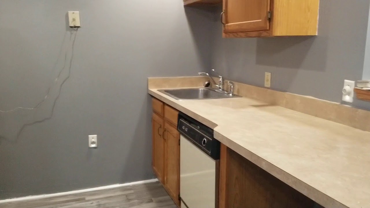 69 Trinity Place Albany NY 1 Bedroom Floor plan A 802-578-9065 - YouTube