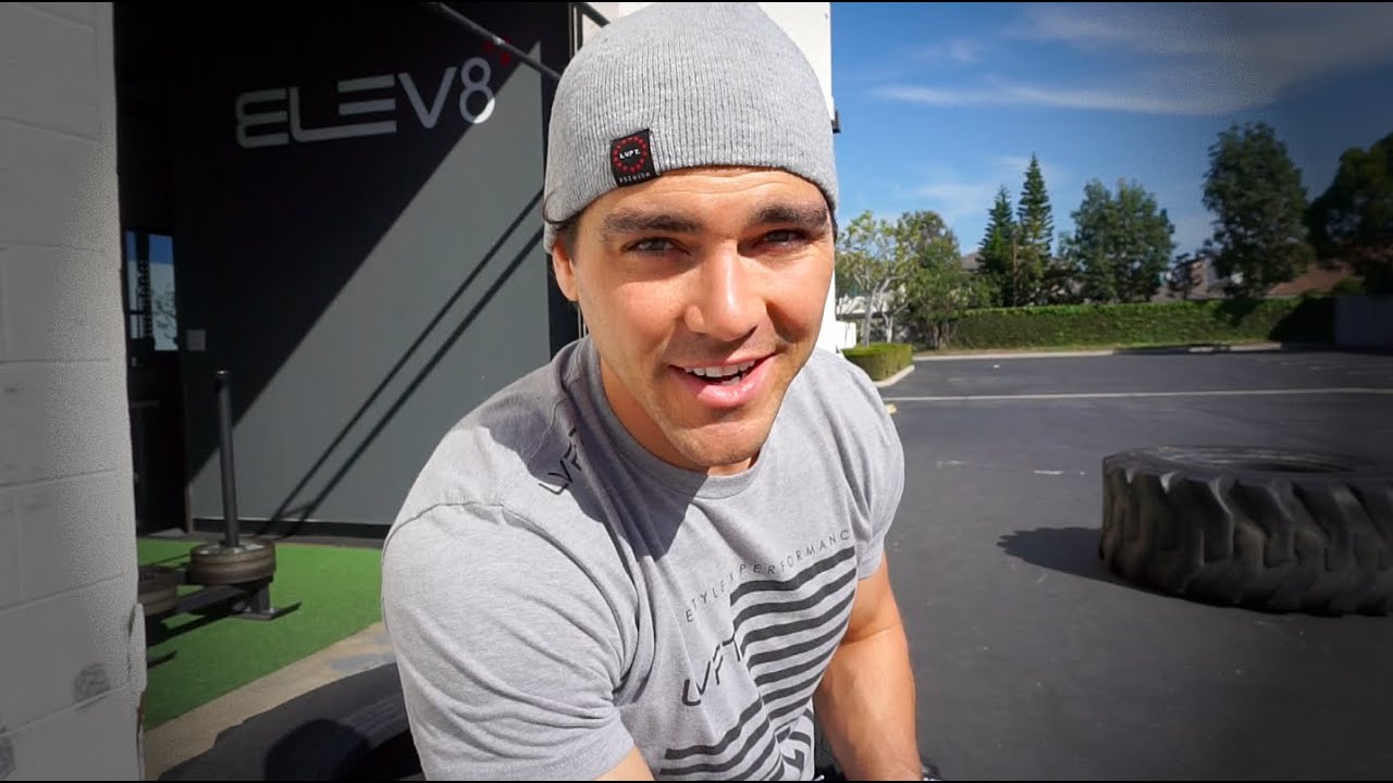 Back at Live Fit HQ | Pull Day at Elev8 Performance - YouTube