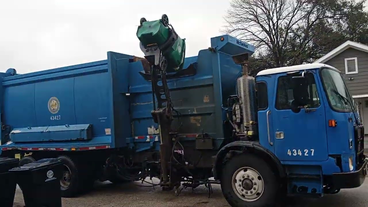 recycling pick 43427 - YouTube