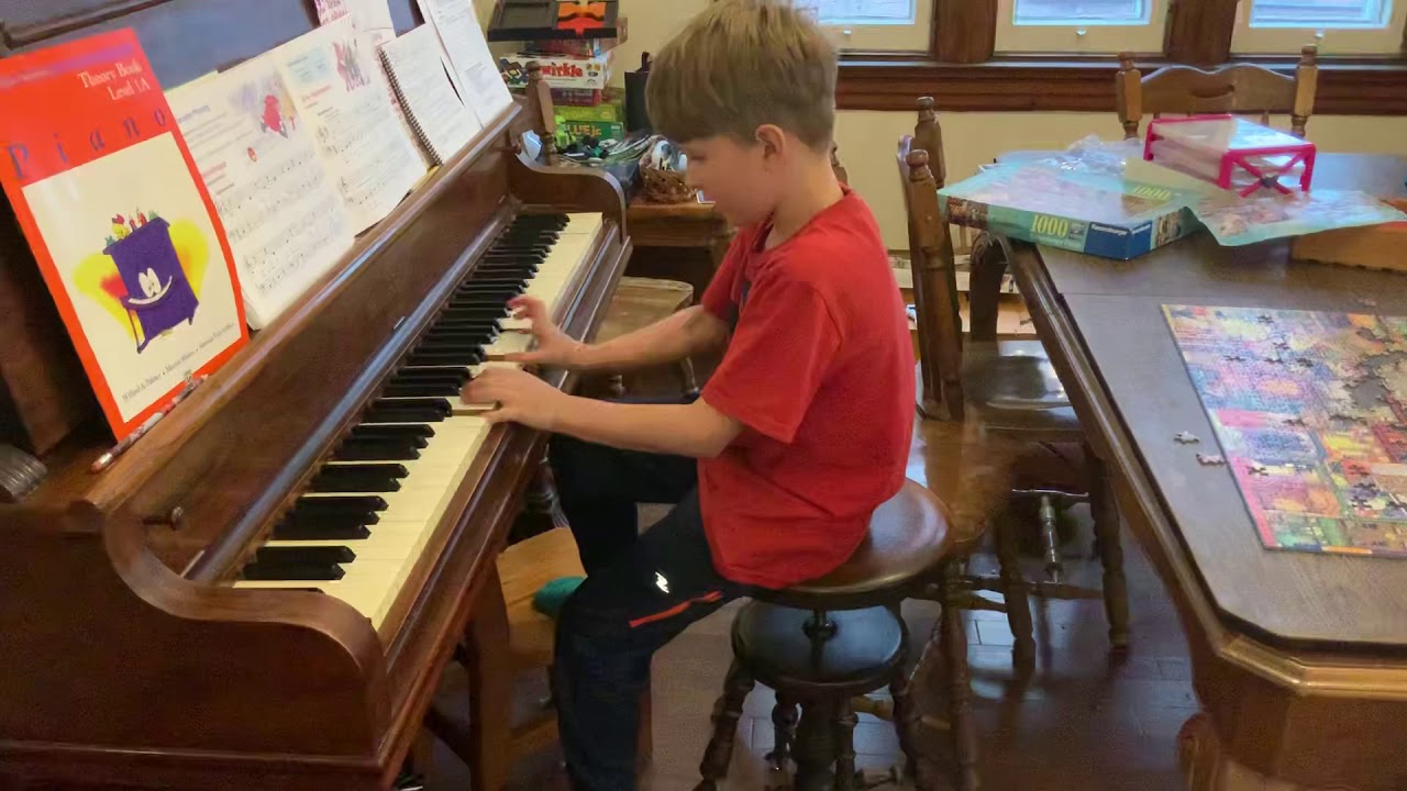 E plays “The Action Song” - YouTube