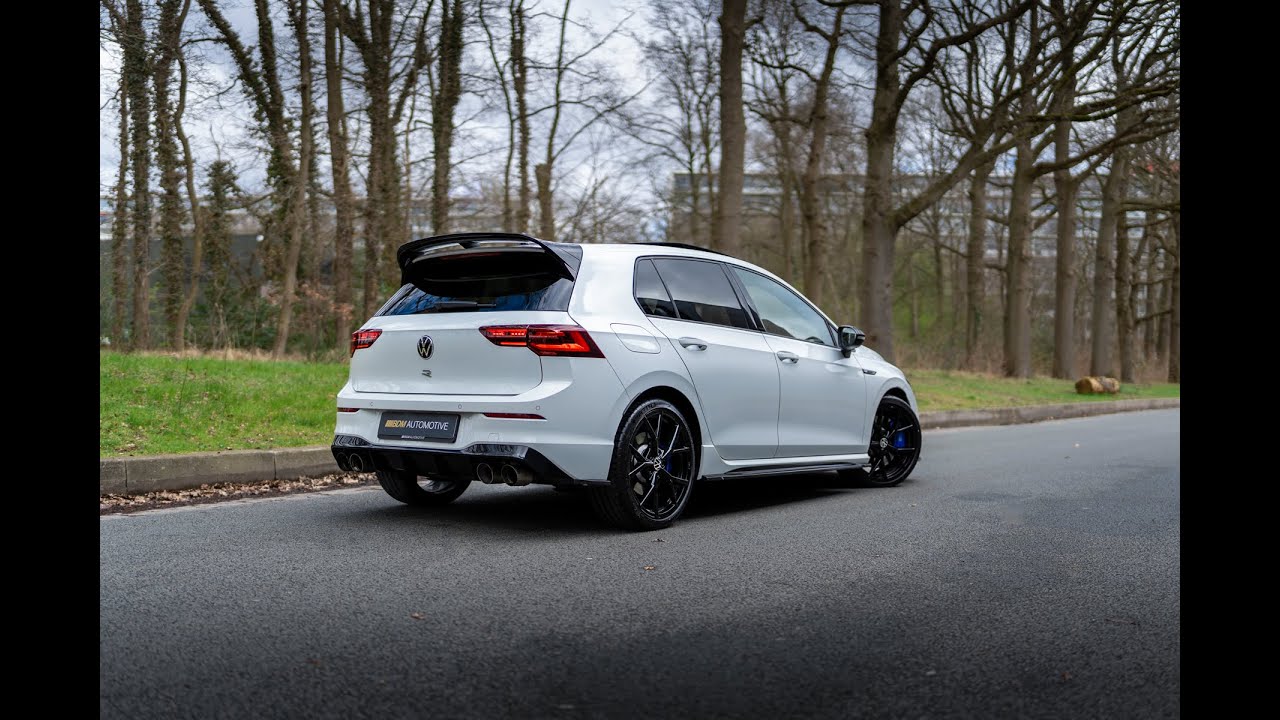 VOLKSWAGEN GOLF 8R URBAN | AKRAPOVIC SOUND | 4K | CARBON | SONY A7 IV ...