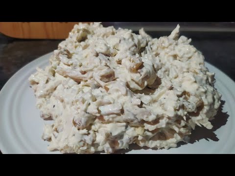 Kişmişli toyuq salatı