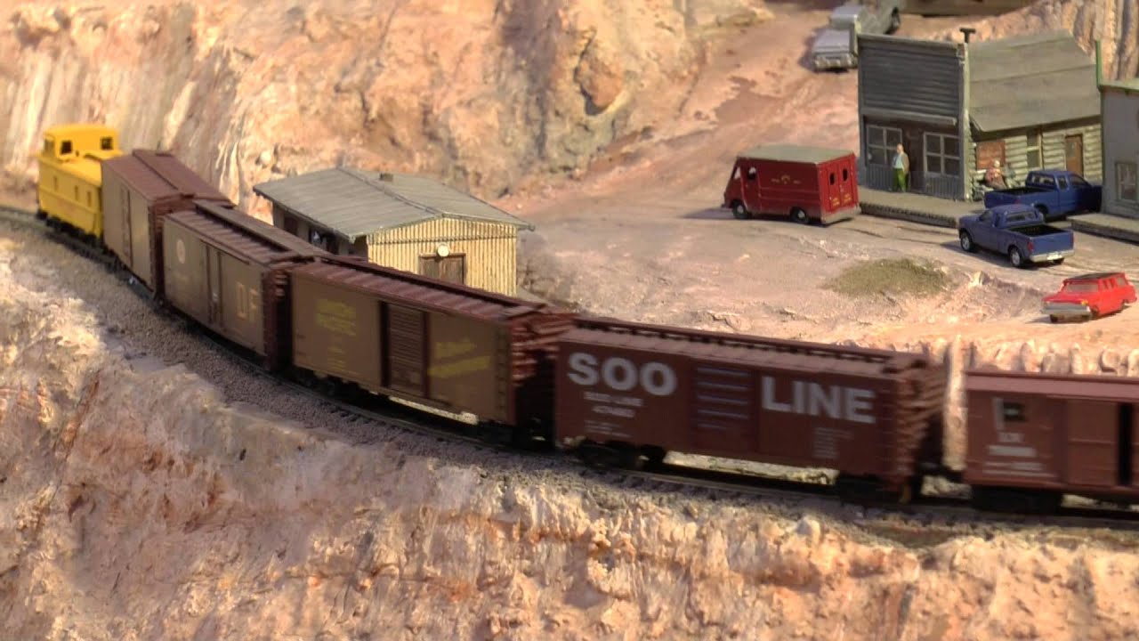 American based N Gauge Display Layout @ Warley Model RR Show - 24/11/13 ...