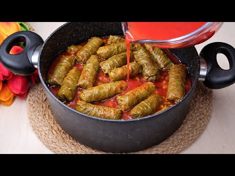 Üzüm yapraklarıyla yapılan lezzetli dolma (etsiz)