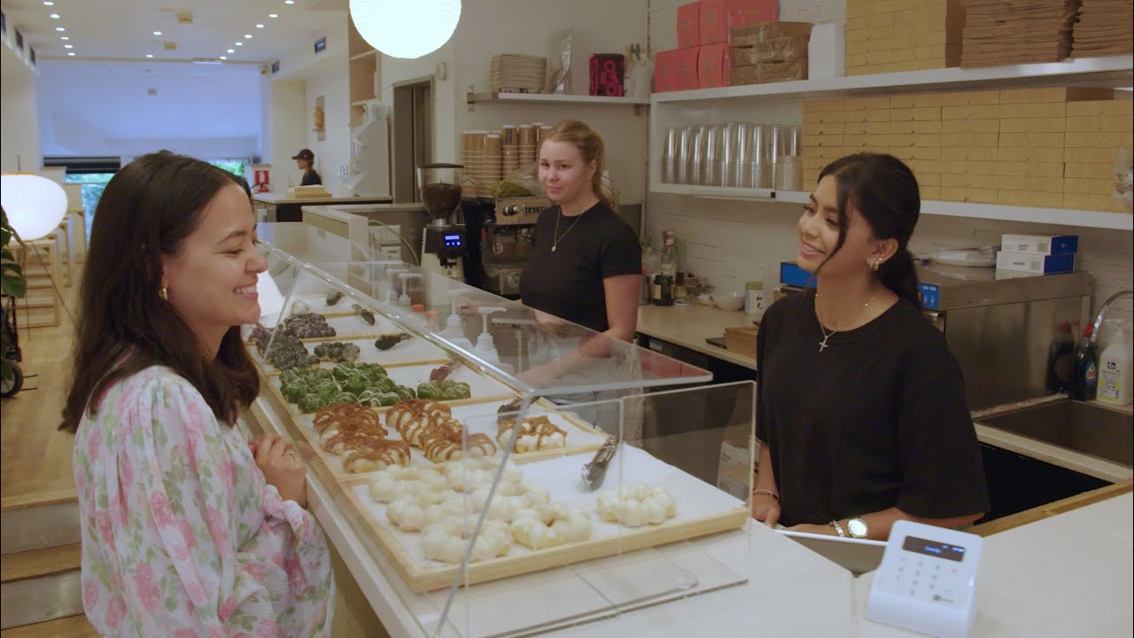 NOBU: De eerste MOCHI DONUT shop van Amsterdam | FC CENTRUM - YouTube