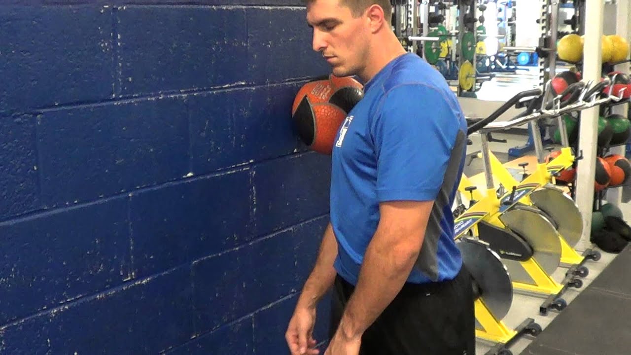 MB Shoulder Roll - YouTube