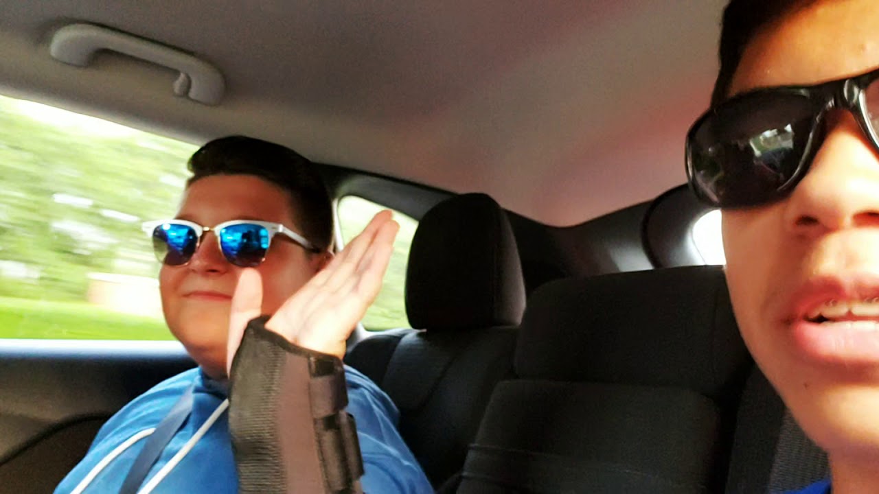 A Vlog With Richie Vlogs & More - YouTube