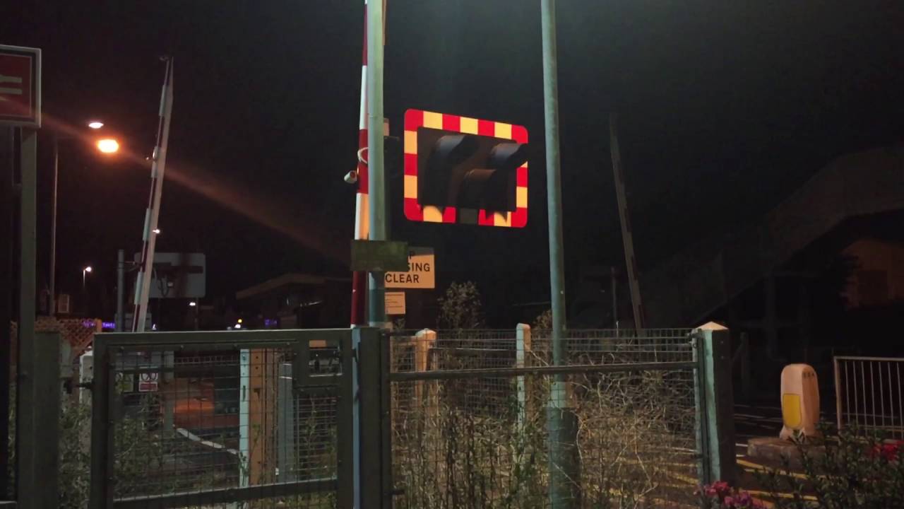 *HANGMAN* Hampden park level crossing *READ DESCRIPTION* - YouTube
