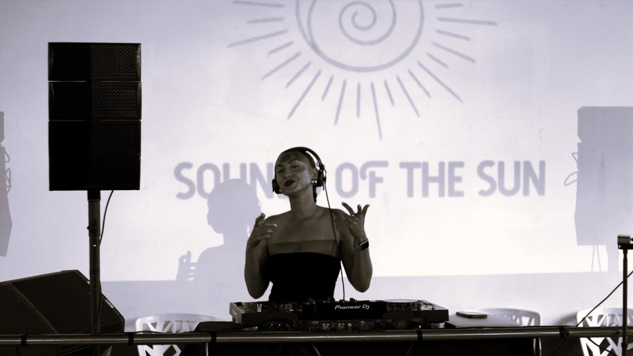 Ms OG | Sounds of the Sun Rooftop Edition - YouTube
