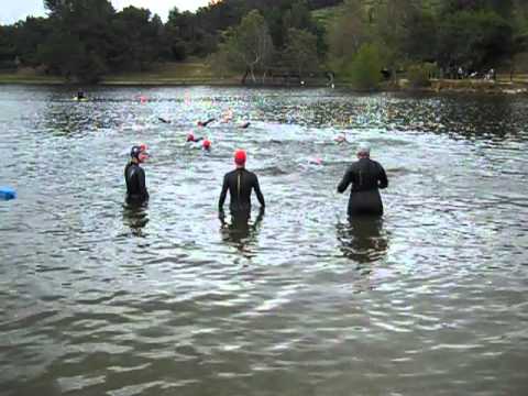 Fearless Swimming-straight to the buoy - YouTube