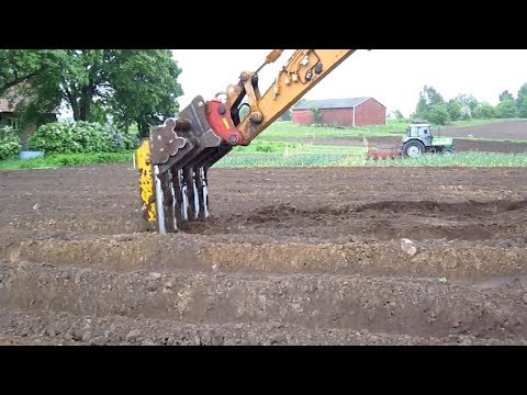 Modern Excavators At Work - Planter Equipment - YouTube