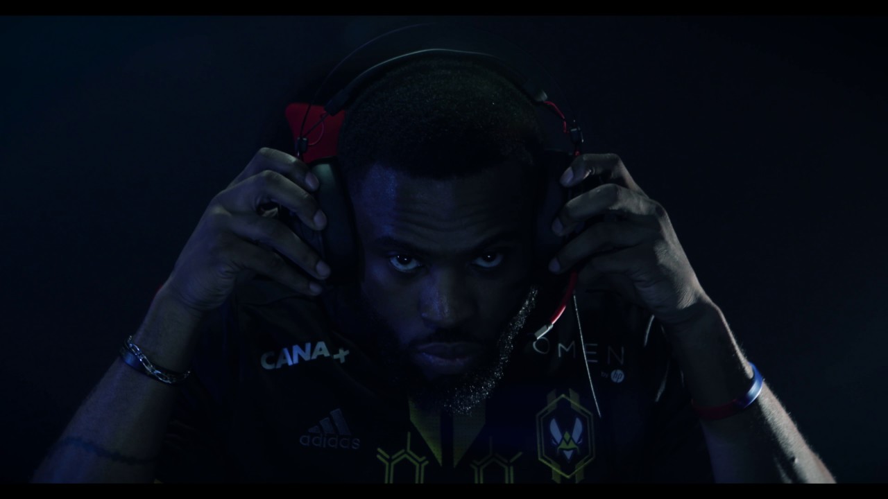 Meet the new line-up of OMEN displays - YouTube