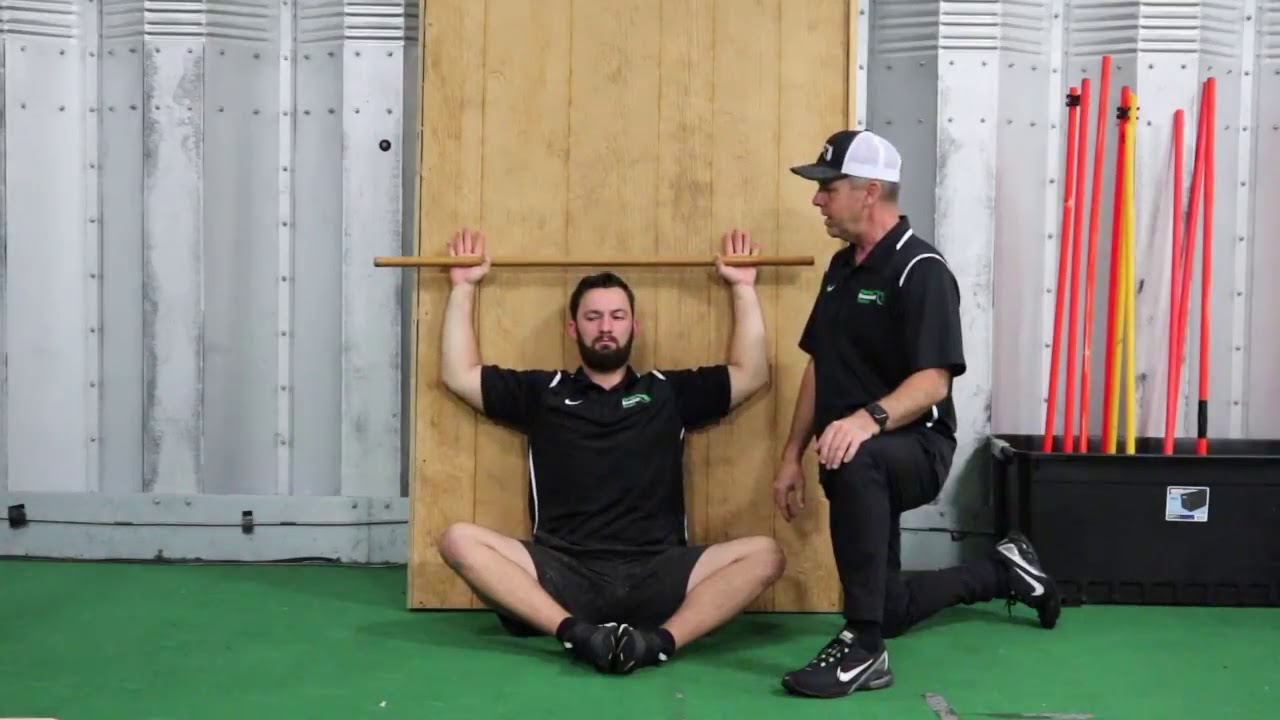 Wall Sit With Shoulder Press - YouTube