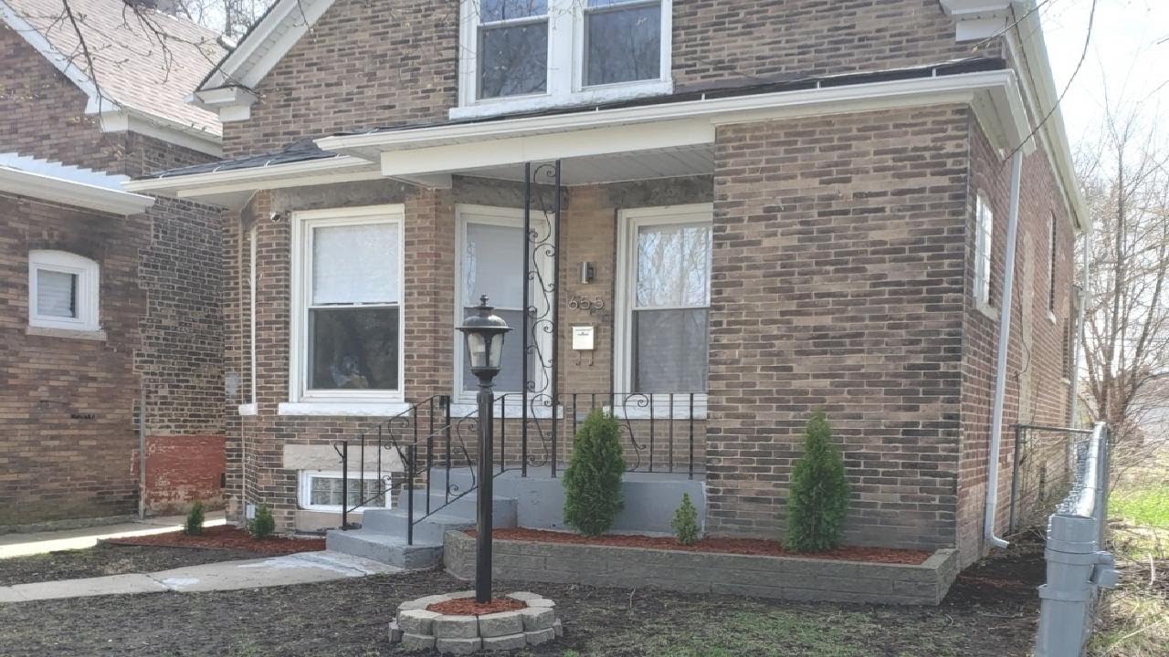 655 West 117th Street, CHICAGO, IL Presented by Frank Montro. - YouTube