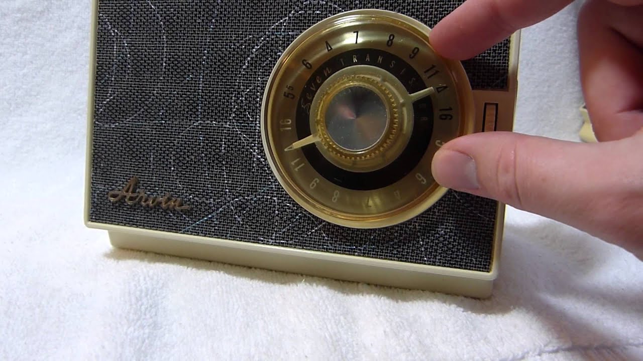 1959 Arvin model 9595 transistor radio (made in USA) - YouTube