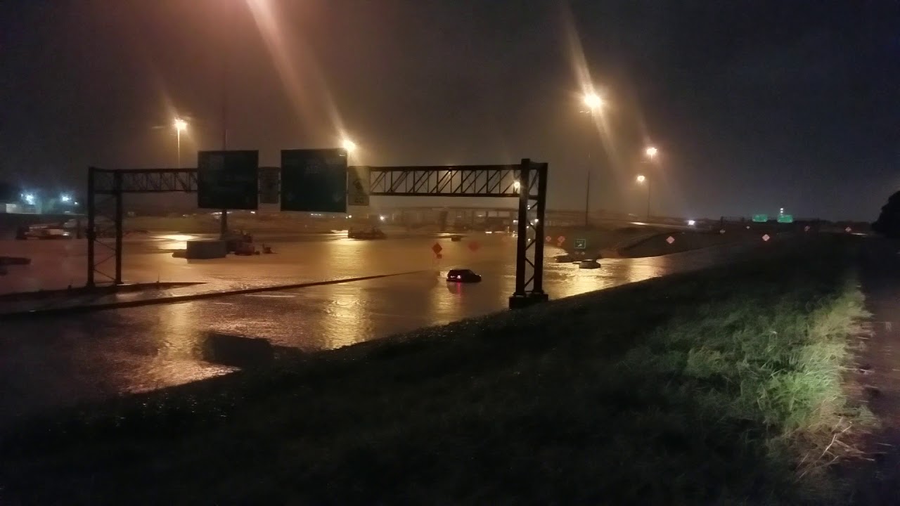 Houston - Hwy 288-610 junction flooded 8/26/2017 - YouTube