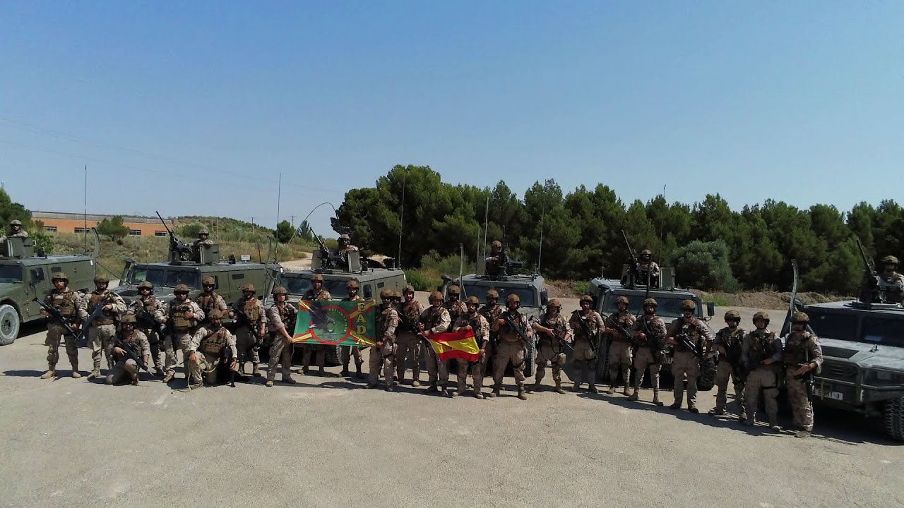 El EADA en acción a vista de dron - YouTube