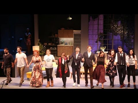 ΟΠΟΙΟΣ ΘΕΛΕΙ ΝΑ ΧΩΡΙΣΕΙ...: ΑΠΟΘΕΩΣΗ ΕΠΙΣΗΜΗΣ ΠΡΕΜΙΕΡΑΣ (4/11/19) - YouTube