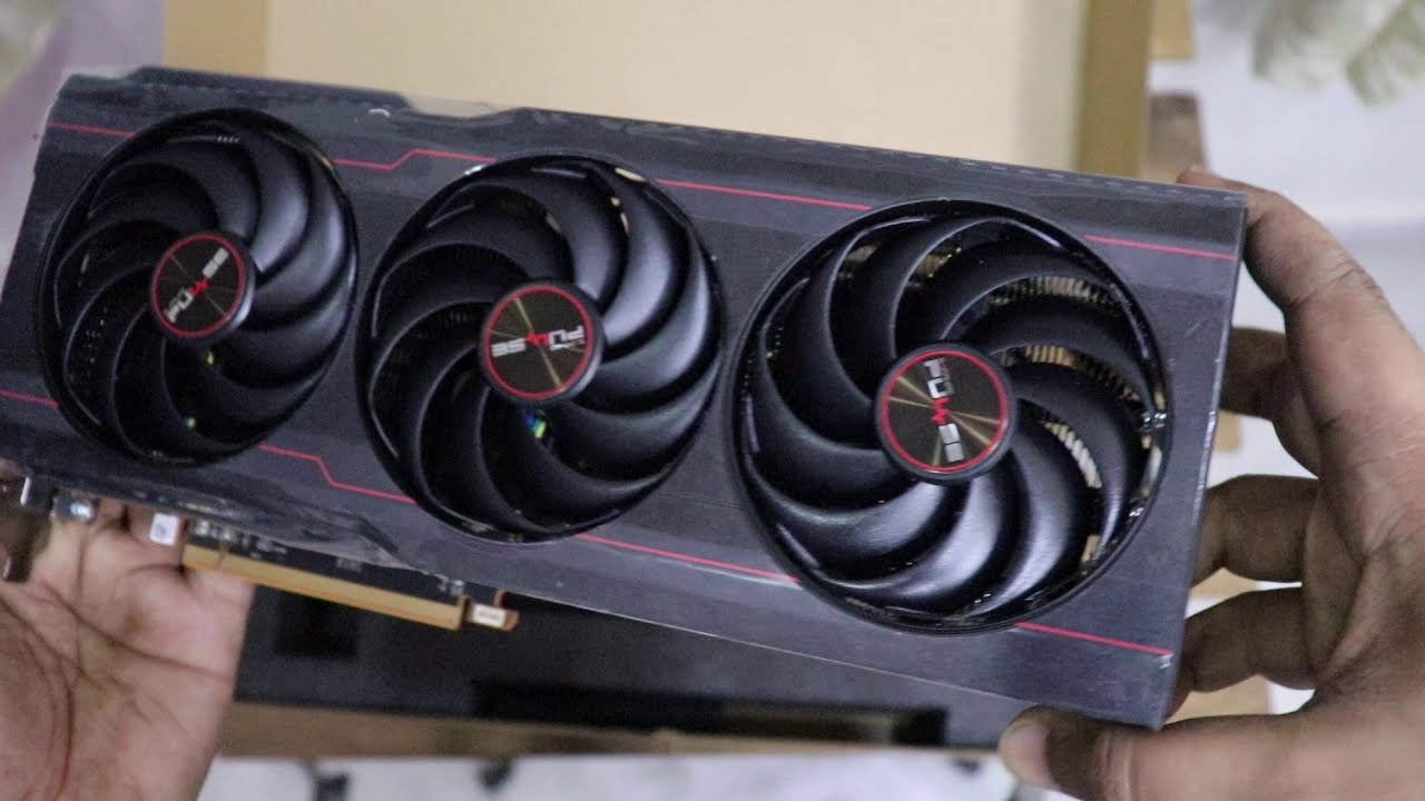 Sapphire PULSE AMD Radeon RX 6800 Unboxing - YouTube