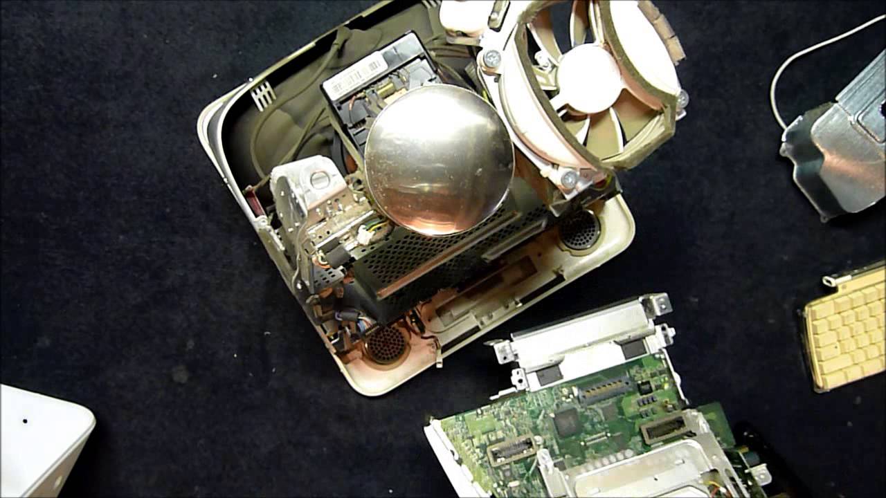 eMac 1st Generation Teardown - YouTube