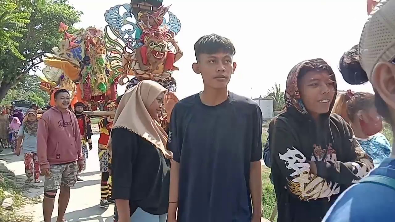 #ronironsahhobba#singaan.ngarak bocah Lanang.Part 1 - YouTube