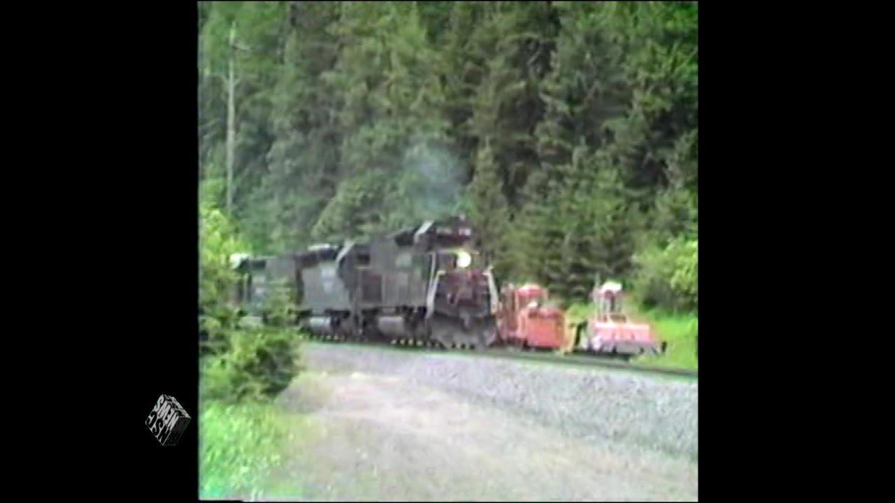 Southern Pacific Freight Train Climbs 1.6 Percent Grade in Cascade ...