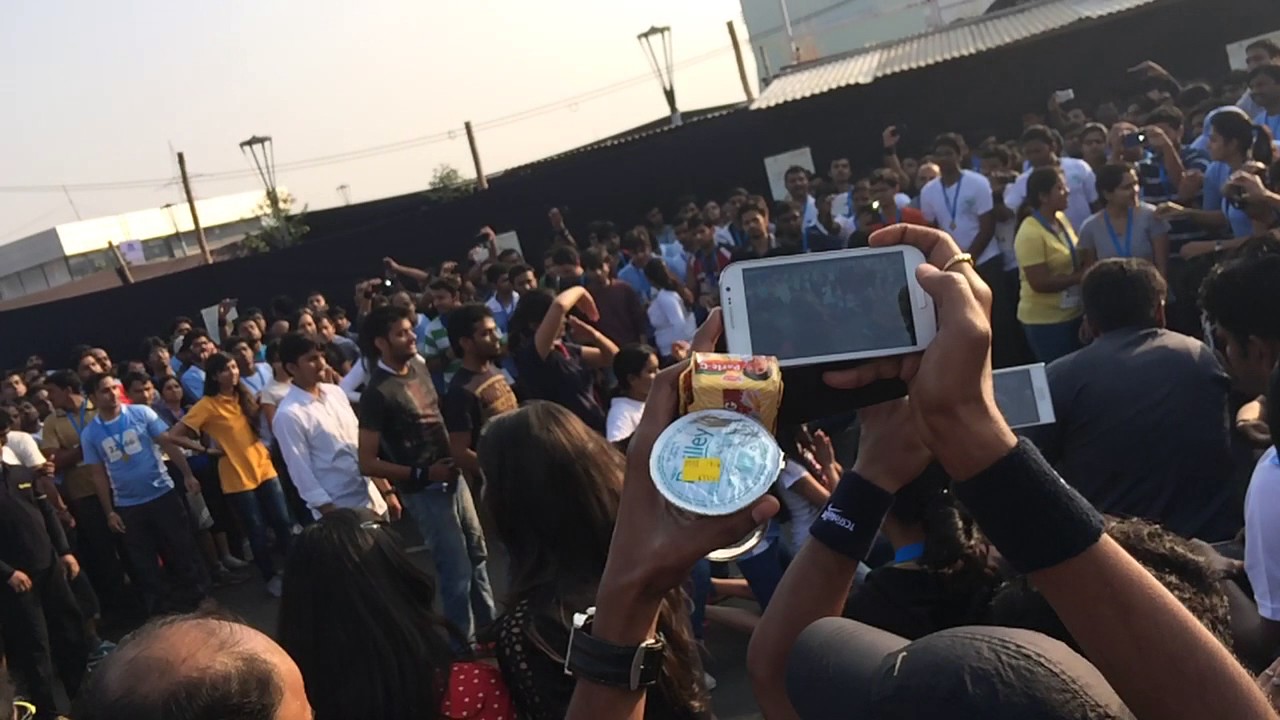 TCS Fit for life marathon flash mob - YouTube