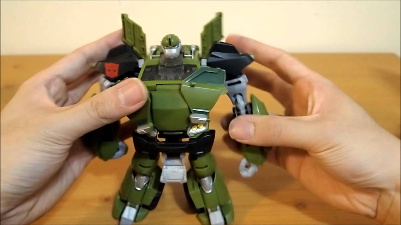 Transformers Prime RID Voyager Bulkhead - YouTube