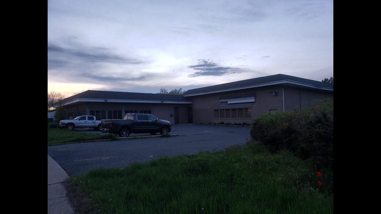 Full walkthrough of the former Commack Nathan's Fun House and Chuck E ...