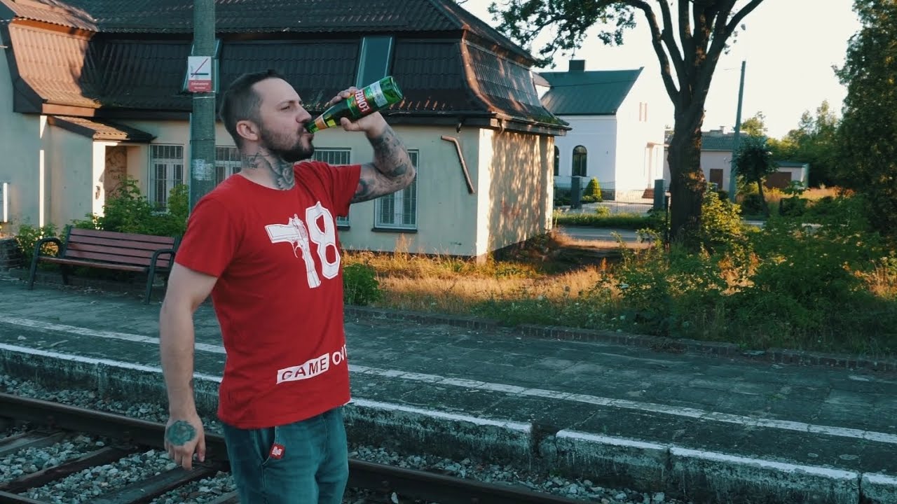 Ziomal - #WakacyjnySong LETNIACZEK ♪ Prod. PepciaQRecord$ [Official ...