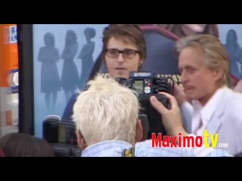 Michael Douglas at 'Ghosts of Girlfriends Past' PREMIERE April 27, 2009