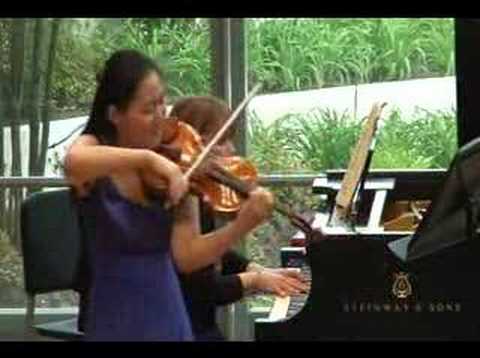 Jessica Hung-Brahms Sonata D minor-1st mvt 5-9-08 - YouTube