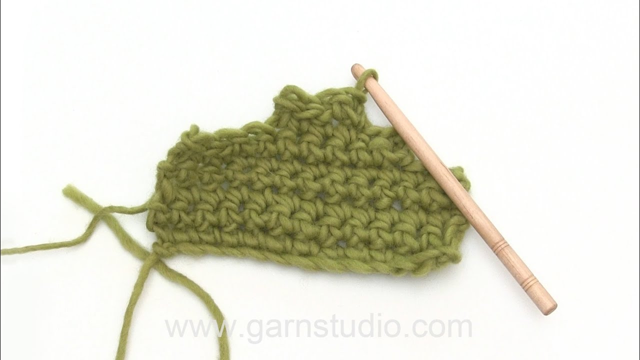 How to decrease in sc (US) or dc (UK) in each side - YouTube