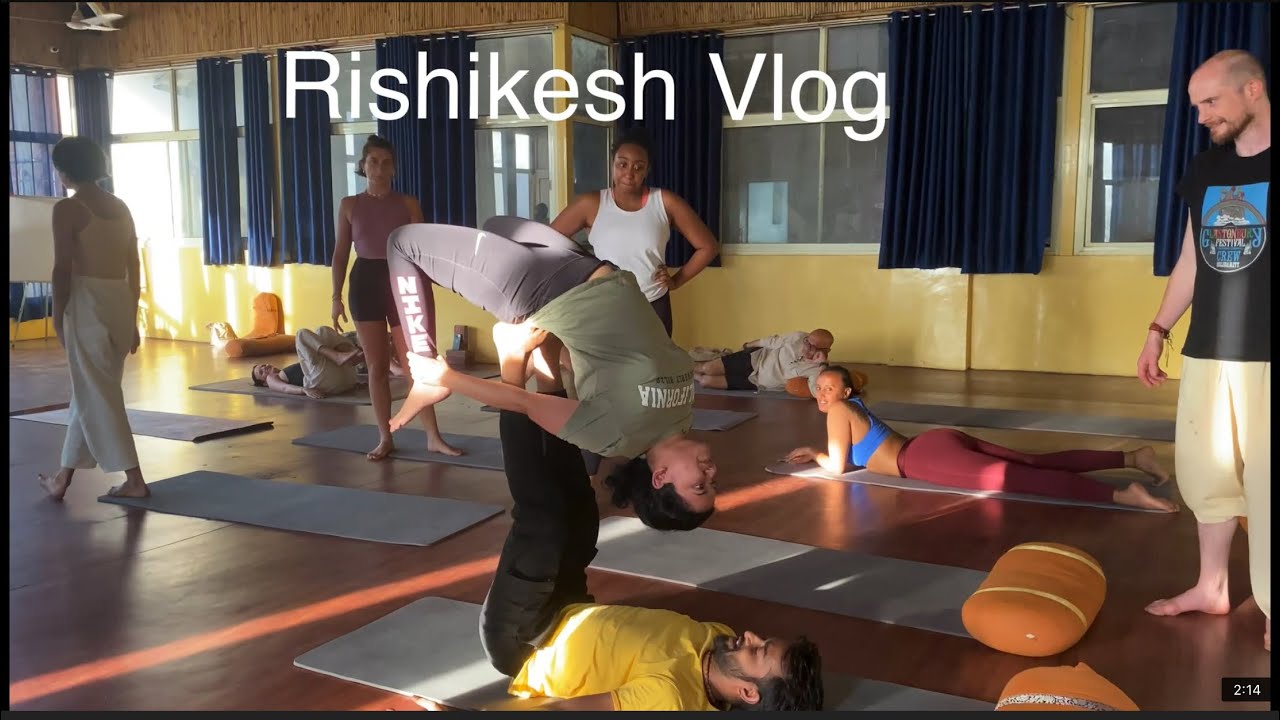 Acro Yoga session in Rishikesh - YouTube