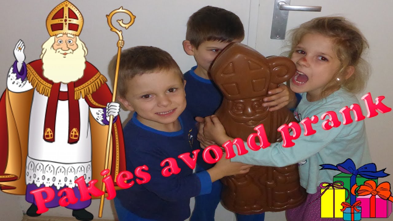 SINTERKLAAS PAKJES AVOND PRANK (te zielig gewoon voor die kinderen ...