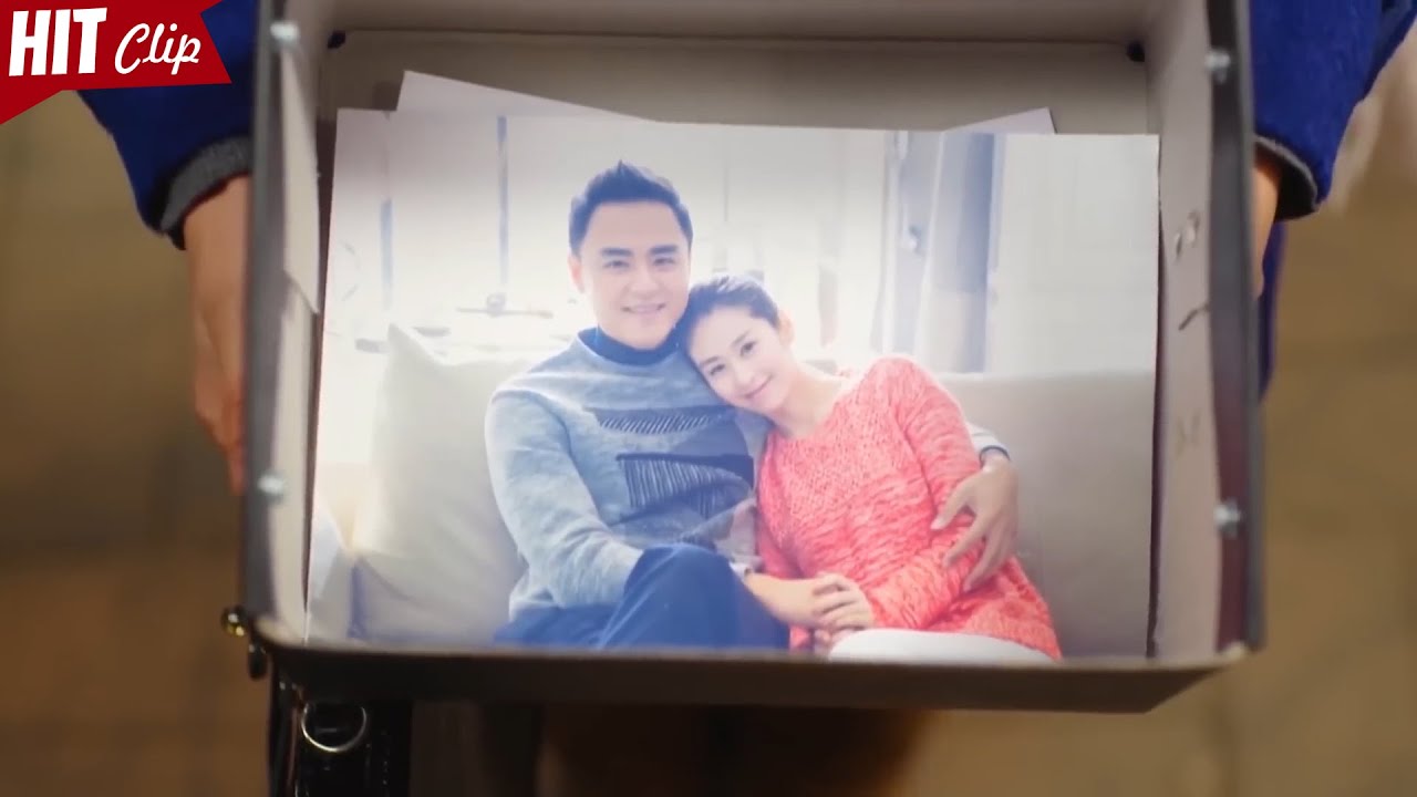 The evil mistress made her become an ex-wife and tore up the pictures of her husband and her ...