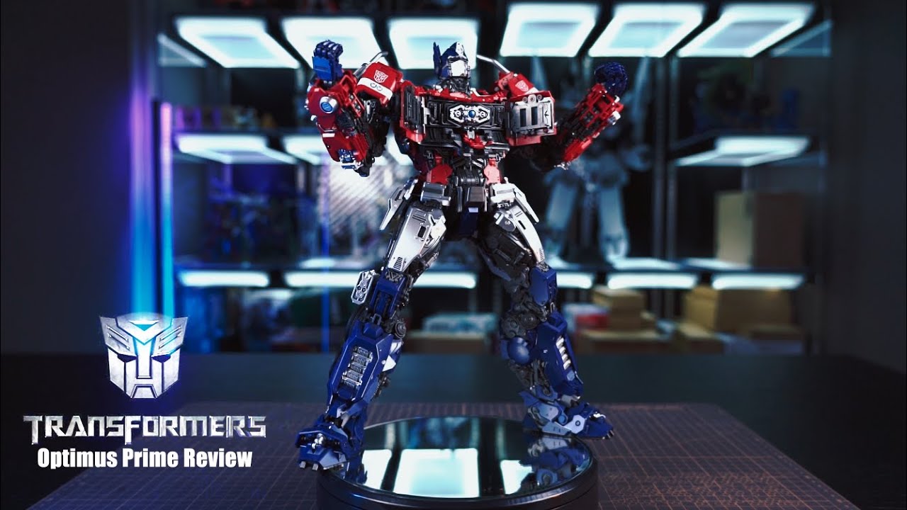 Yolopark Optimus Prime Review - YouTube