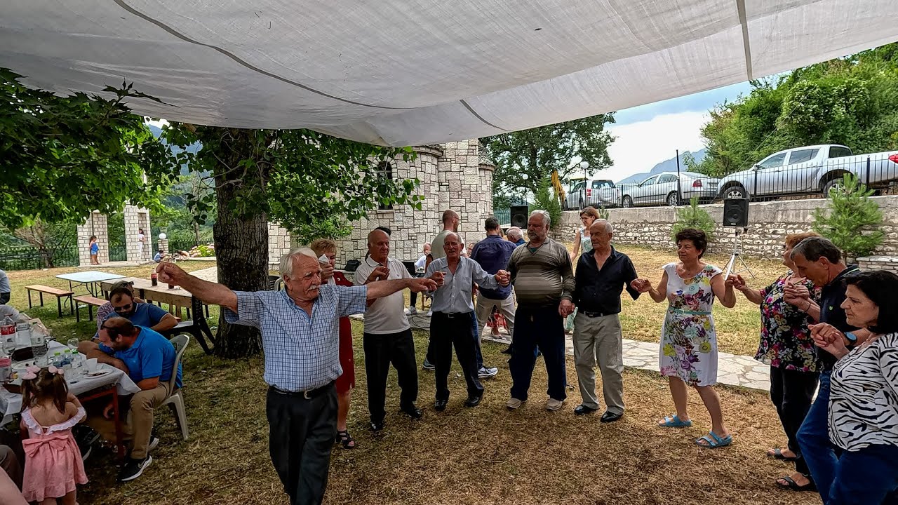 Απ΄ την Ομβριά θε να διαβώ - Γιώτα Γρίβα - Πανηγύρι Αγίας Τριάδος ...