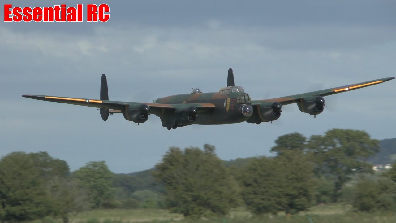 Two GIANT SCALE RC Lancasters FLY AGAIN: Woodspring Wings Model Show ...