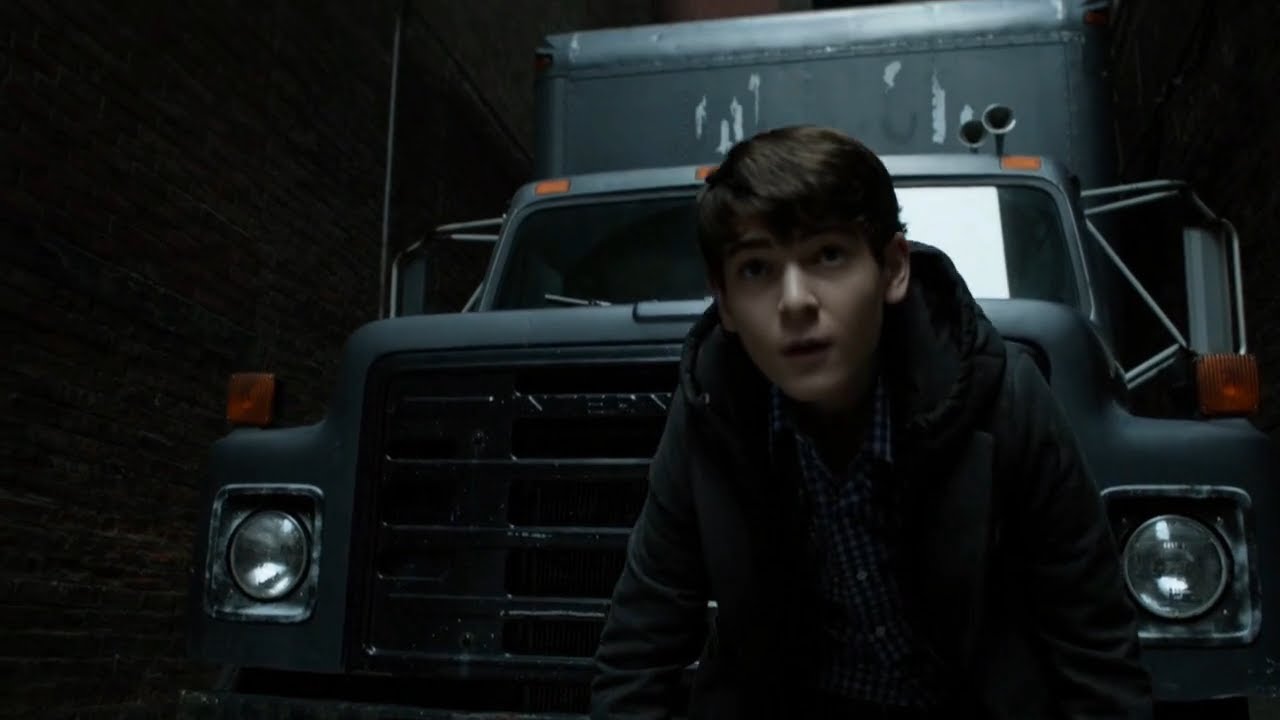 Bruce Wayne Calls His Clone Out On Roof - Clone Jumps Off Building ...