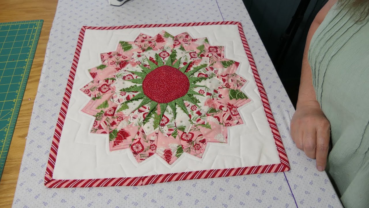 Layered Dresden Plate - YouTube