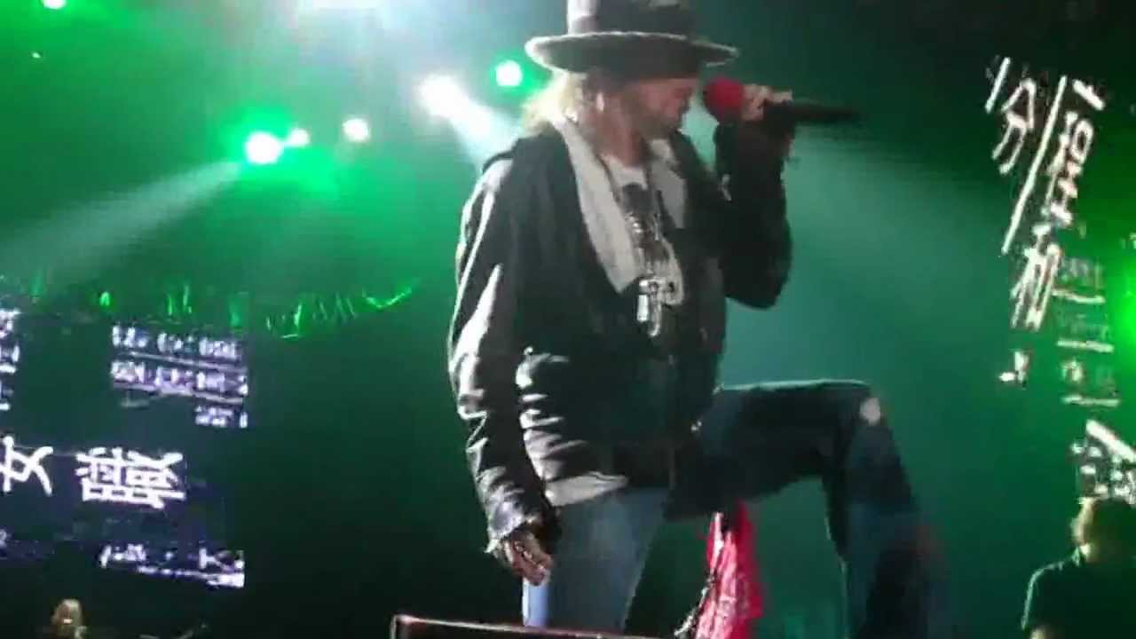 GUNS N ROSES-Better- live- indianapolis-in 12/8/11 - YouTube