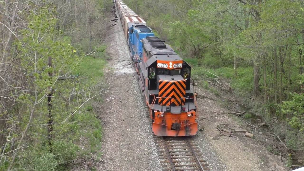 Long Slow Train : 3 trains on the W&LE - YouTube