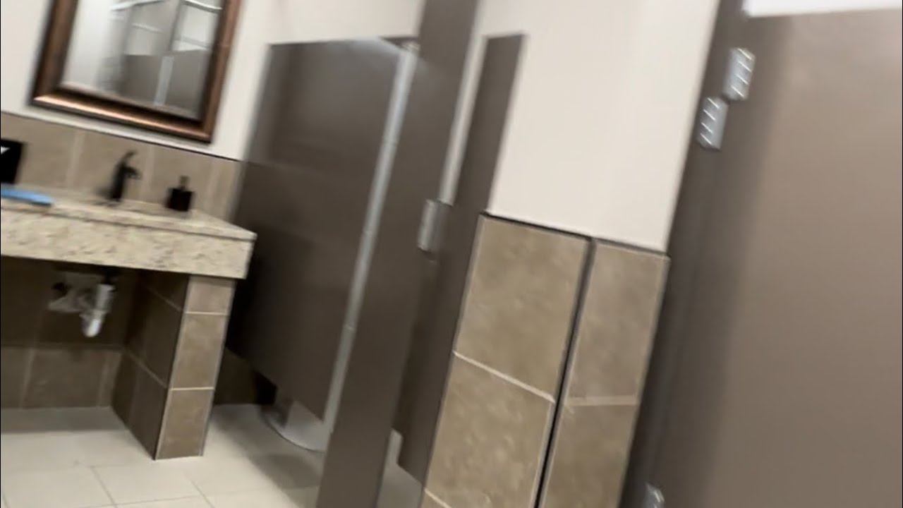 Other Resort/Hotel Lobby Men’s Restroom - YouTube
