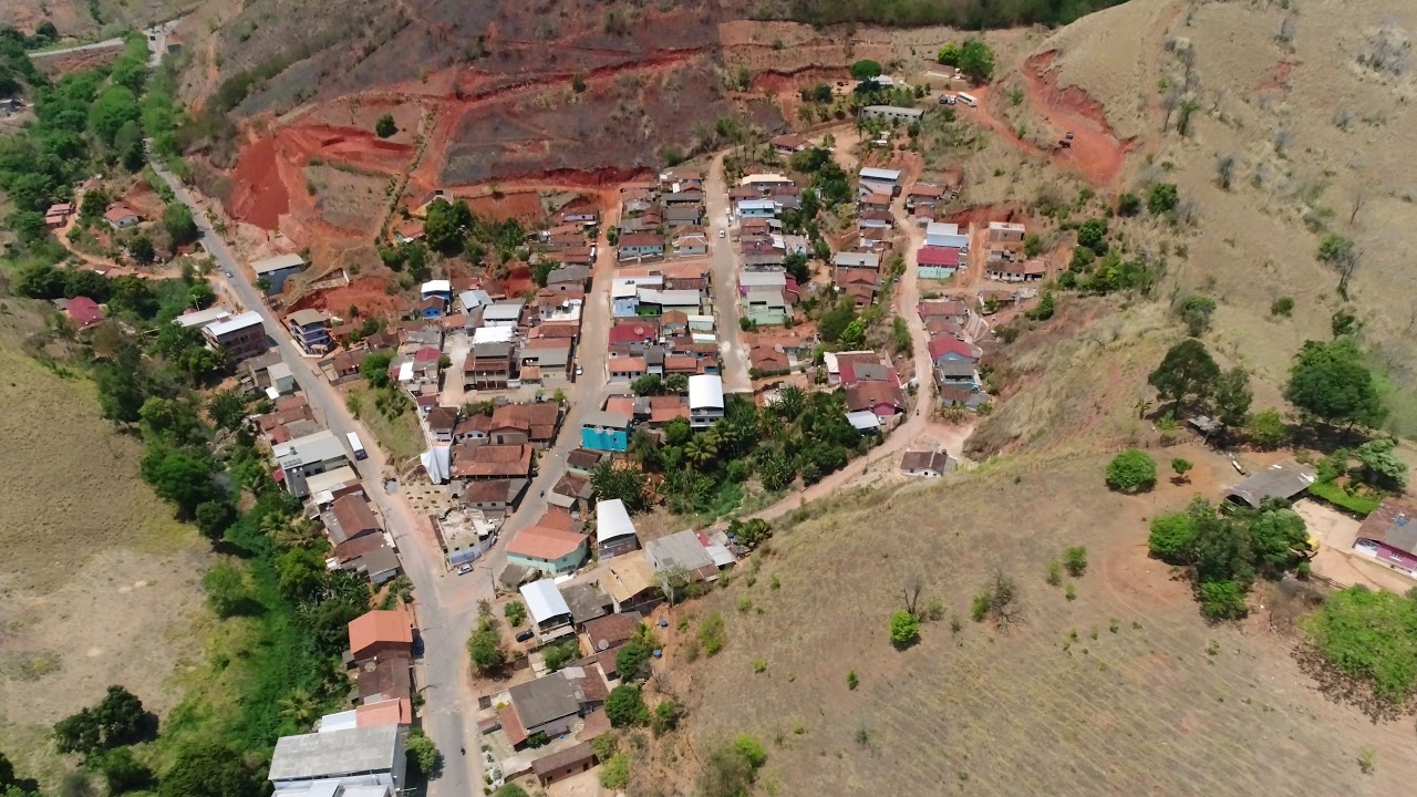 Imagens aéreas da cidade de Entre Folhas Minas Gerais - YouTube