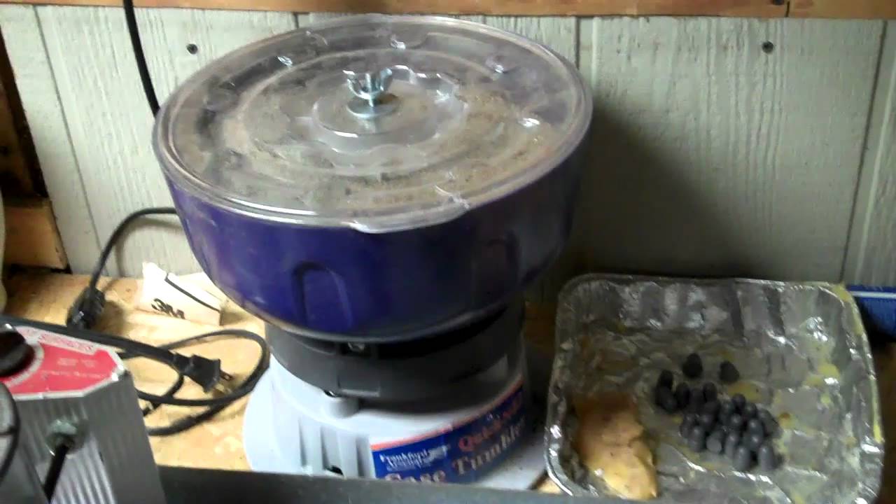 Reloading shed - YouTube