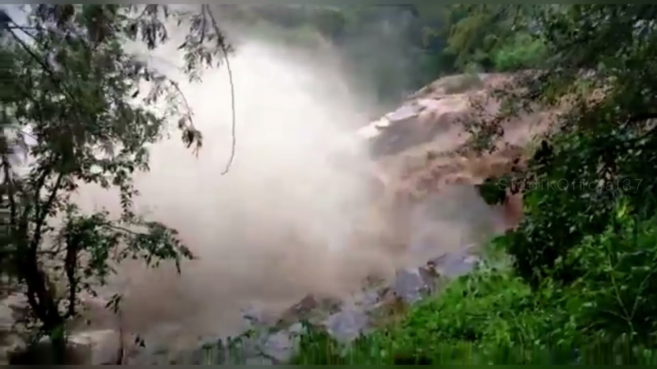 Amirthi Water Fall in heavy Rain | Amirthi falls | Vellore Tamil Nadu ...