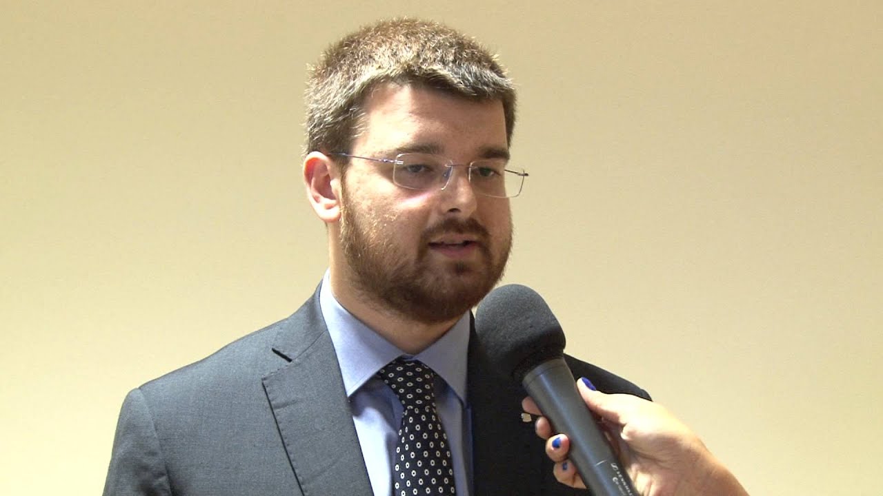 Intervista ad Angelo Marra (Confindustria Giovani RC) - YouTube